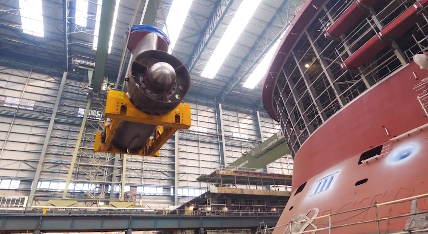 Instalan propulsores del Spectrum of the Seas - PortalCruceros