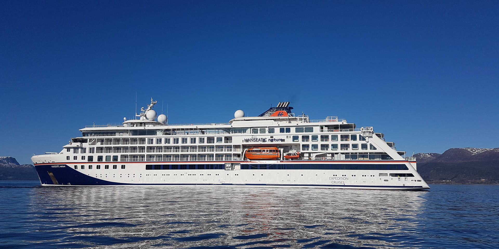 Hanseatic Nature completa sus pruebas de mar - PortalCruceros
