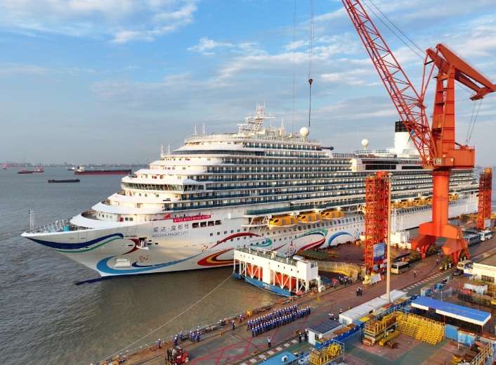 Adora Magic City supera pruebas en el mar - PortalCruceros