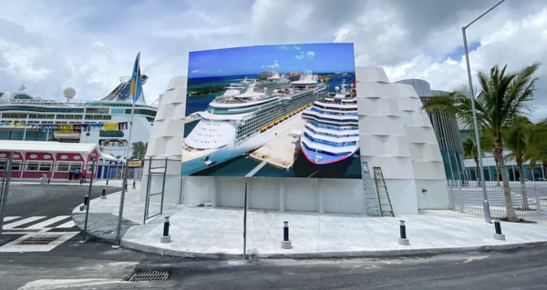 Nassau Cruise Port instala pantallas LED como parte de sus renovaciones ...